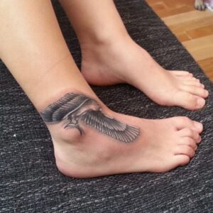 22 Amazing Falcon Tattoo Designs and Meaning – My Vita Net
