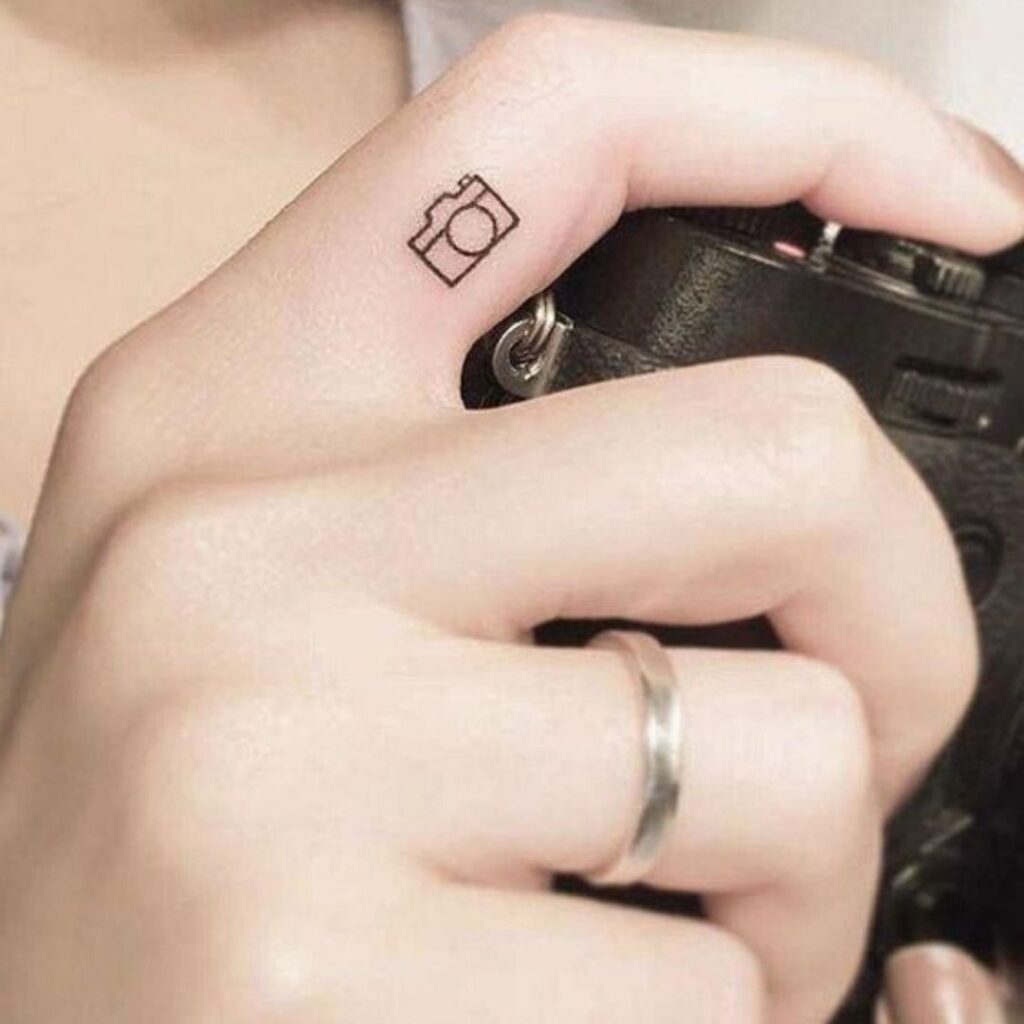 26 Beautiful Small Girls Tattoo You Need To See – My Vita Net